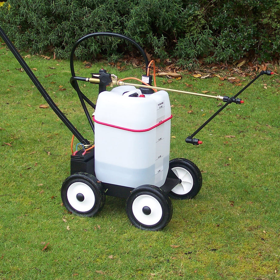 Wheeled Push Garden Sprayers – The Green Reaper