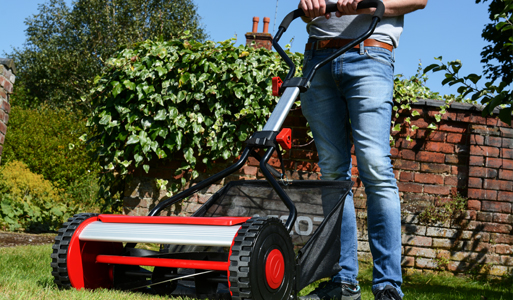 Cobra Lawn Mowers. Free UK Delivery