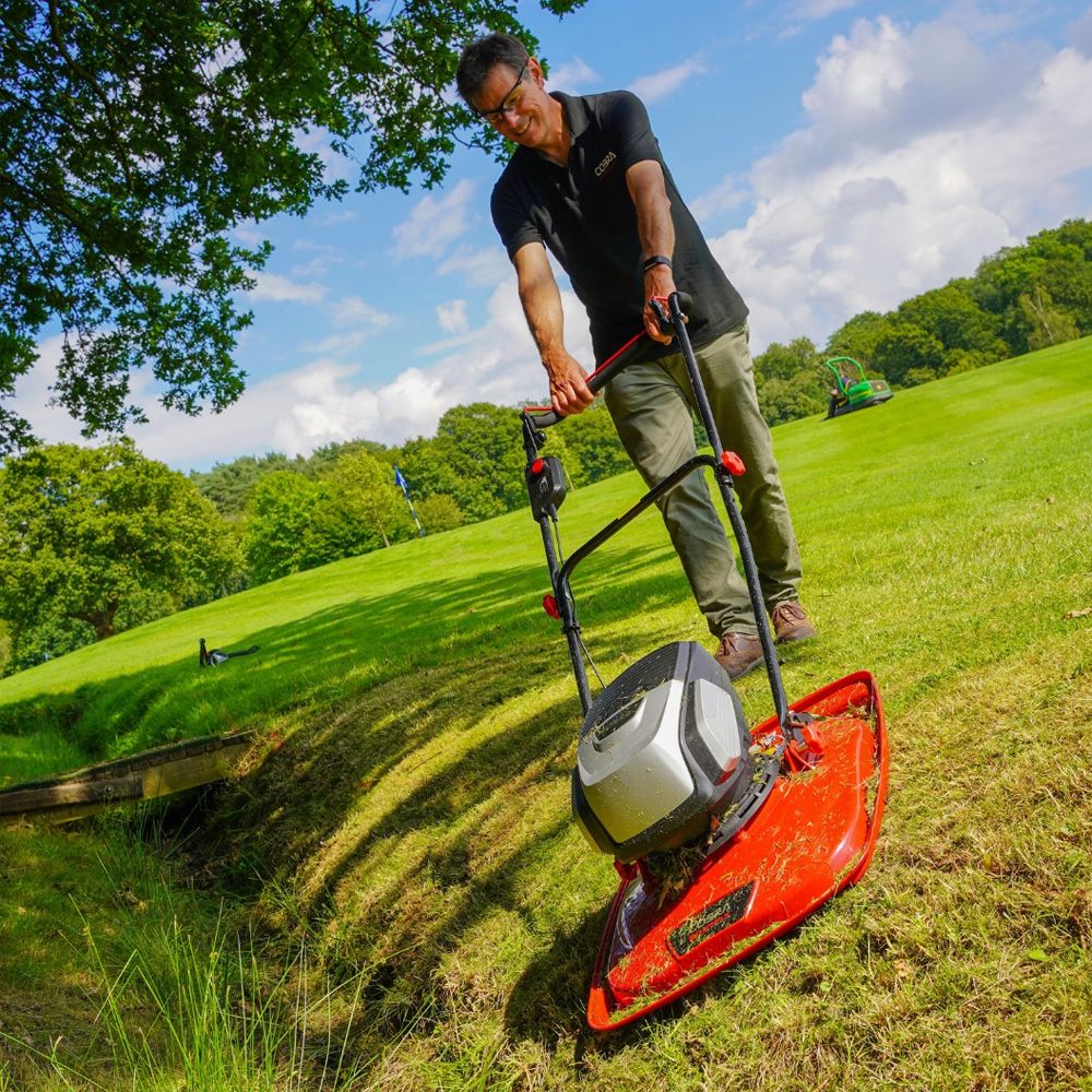Cobra AirMow 51B Petrol Hover Mower
