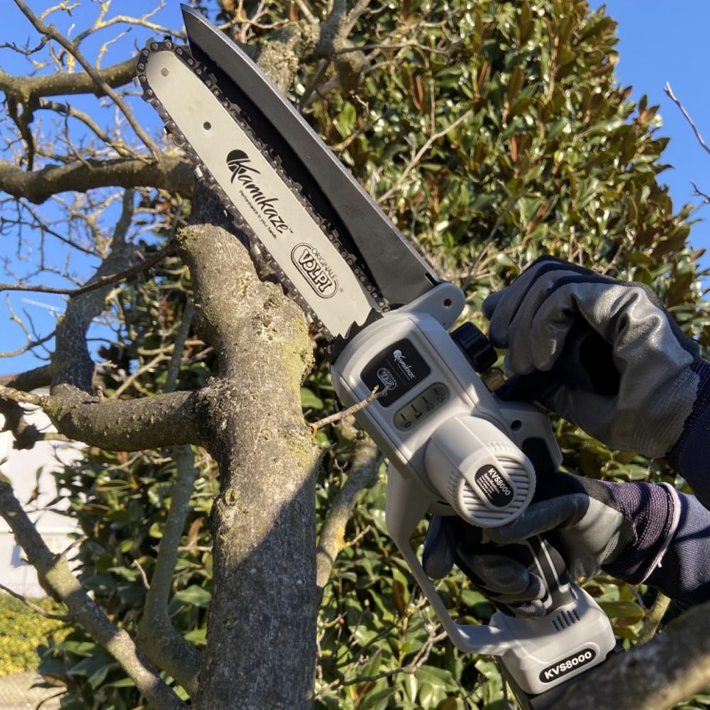 Kamikaze KVS 5500 14.4V Cordless Mini Chainsaw (with 2 x 4Ah Batteries ...