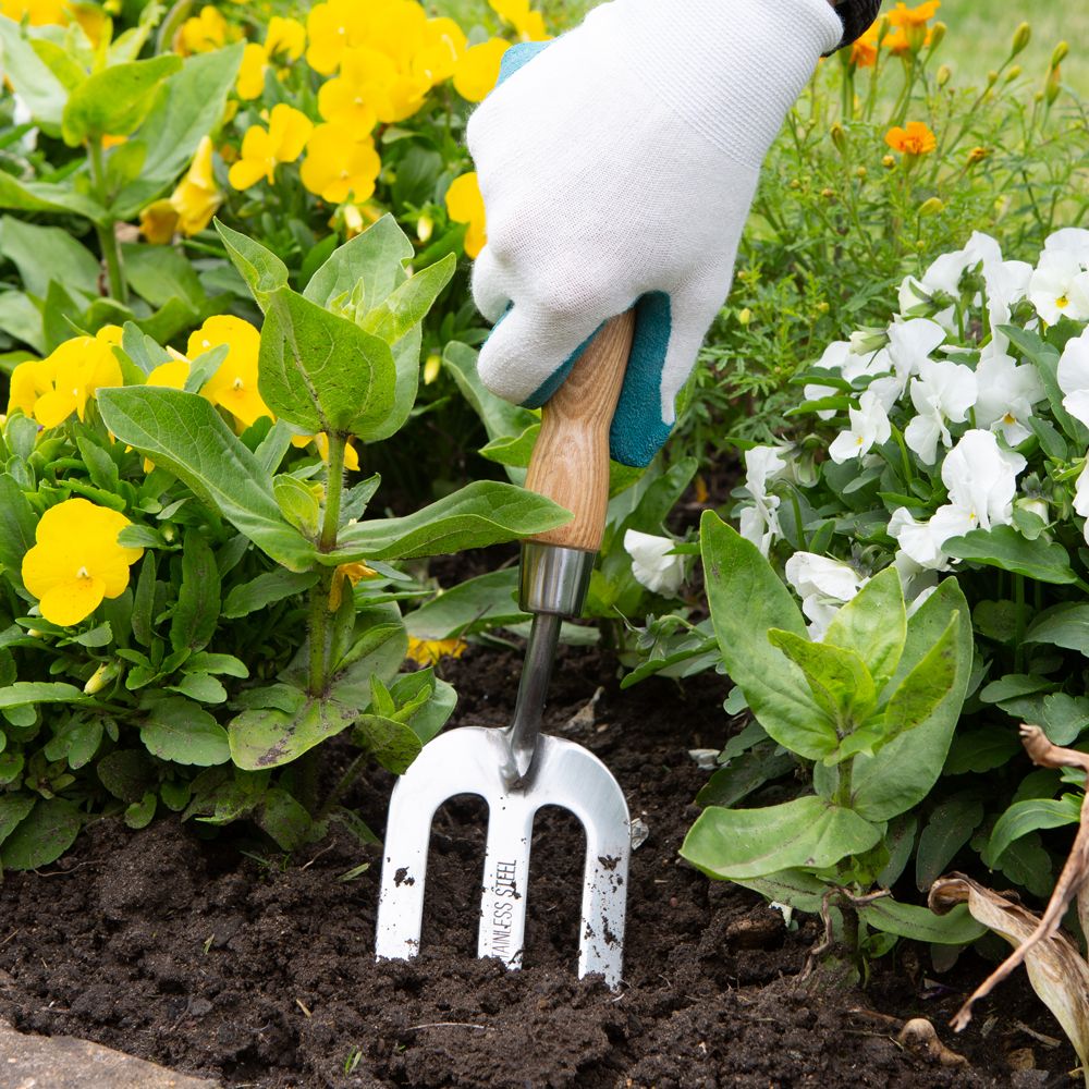 Wilkinson Sword Stainless Steel Hand Patio Weed Knife 1111123W