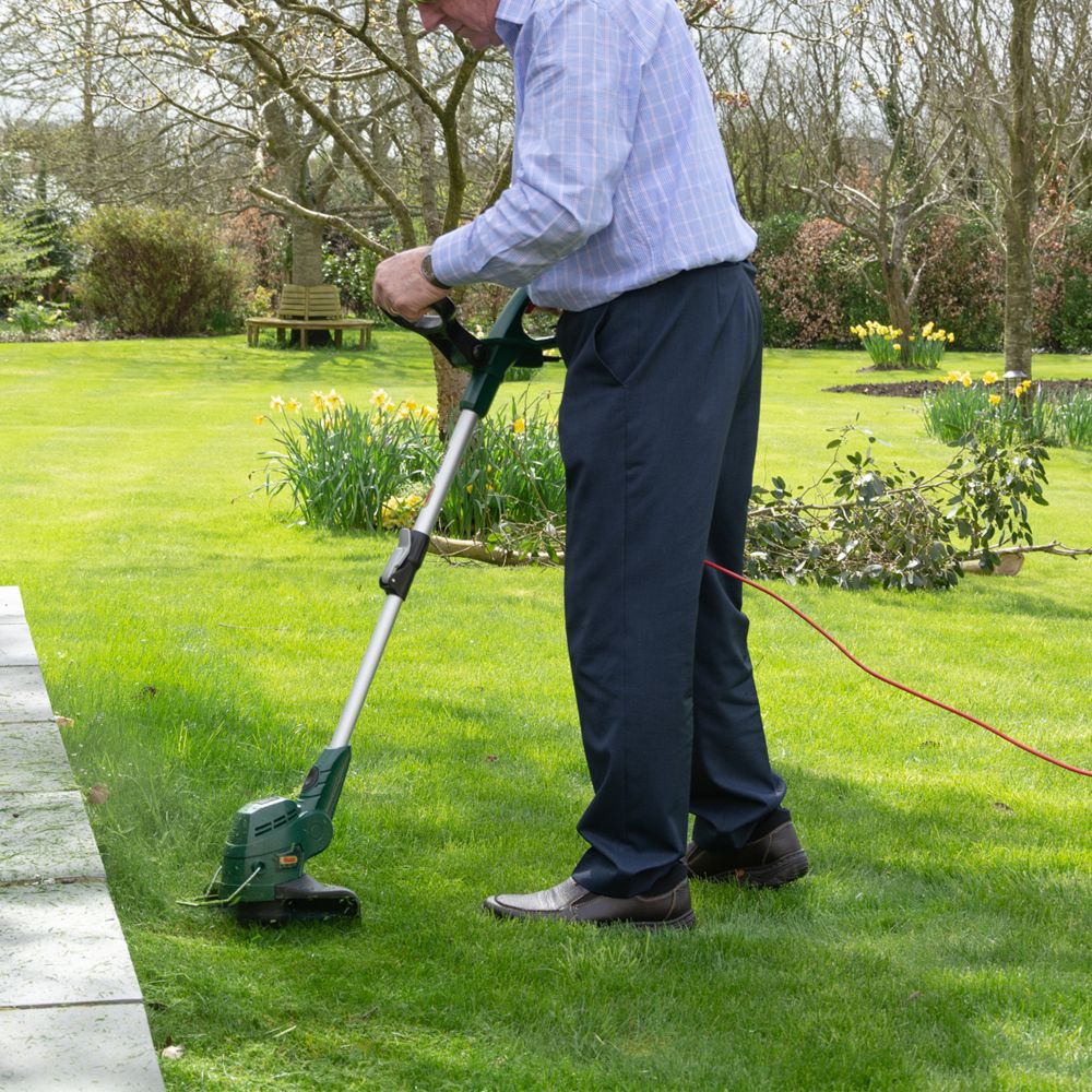 Webb WEELT650 29cm Electric Grass Trimmer / Lawn Edger