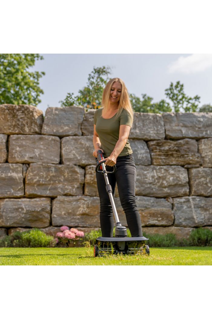 Cordless | Battery-Powered Lawn Scarifiers