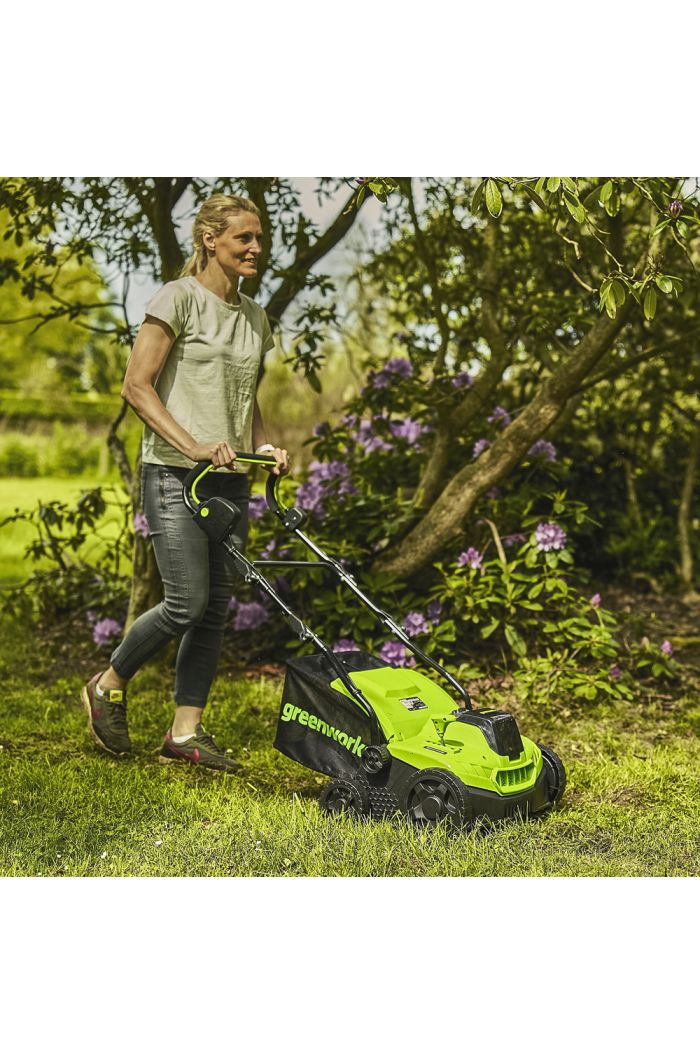 Cordless | Battery-Powered Lawn Scarifiers & Aerators