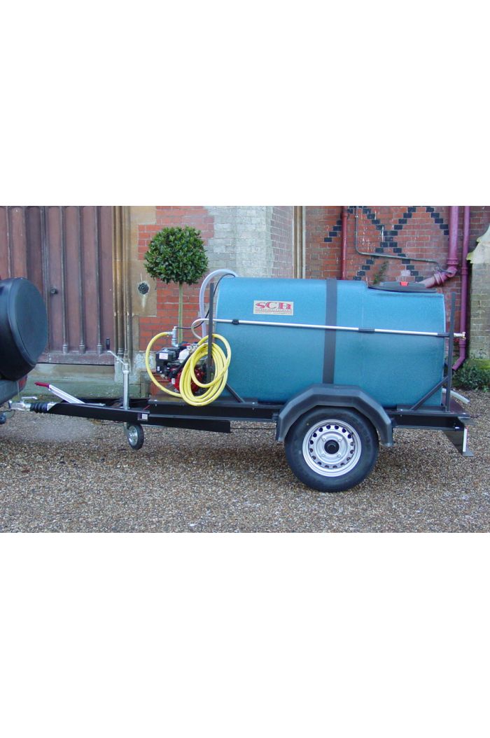 Estate and Garden Waterers. Discount SCH Towed Watering Units