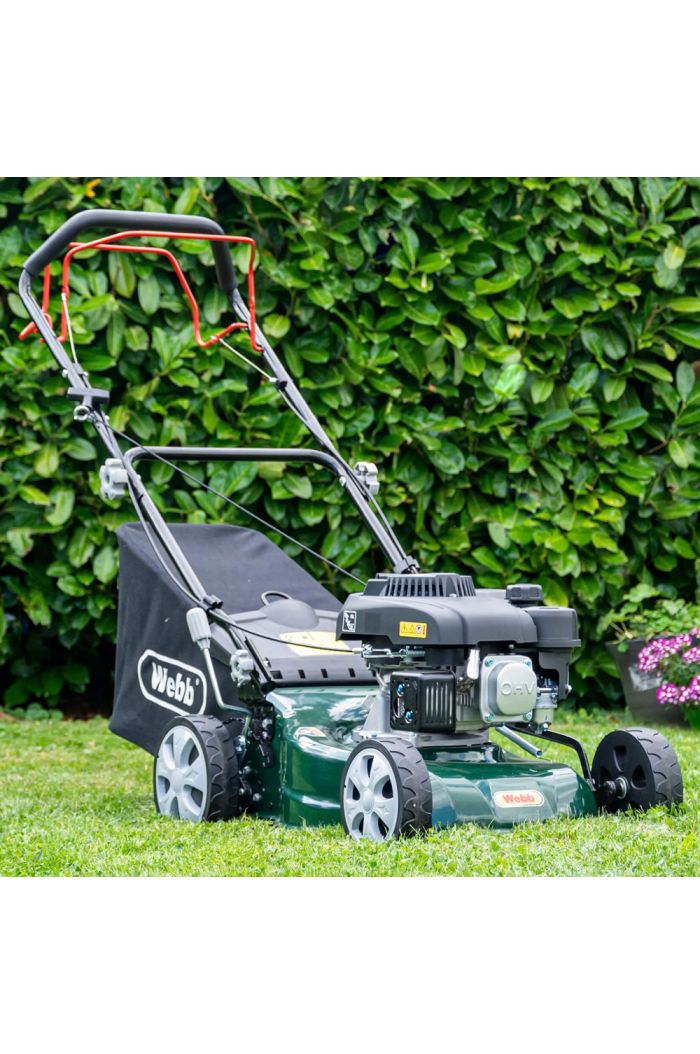 Webb Petrol Four-Wheel Rotary Lawn Mowers - Webb Walk-Behind Petrol ...